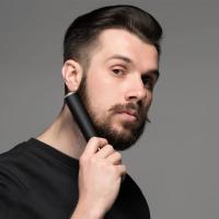 China Premium Beard Electric Hair Brush OEM / ODM Portable Heated Straightener Brush for sale
