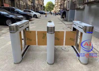 China Waist High Gates Outdoor Waterproof 304SS Pedestrian Control System for sale