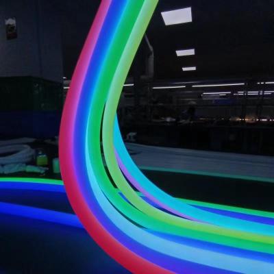 China Waterproof Silicone Flex Neon Rope Light Strip DC24v PVC LANDSCAPE IP67 360 Degree RGB LED Color LED RGB Neon Strip Light for sale