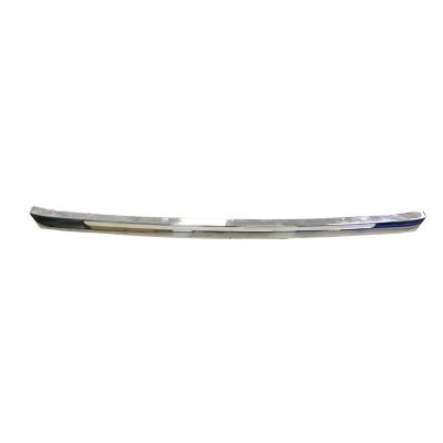 China BT-D-016 Front Car Decoration Light 1385x100x64mm with IP67 Waterproof Rating for Automotive Applications for sale