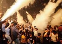 China 1700w Stage Light Smoke Machine with Remote Control and Party Wedding Disco in AC220V-240v for sale