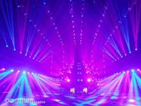China RGBW Moving Head Light for Theme Park and DJ Stage Disco 15 KG 50000 Hours Lifespan for sale