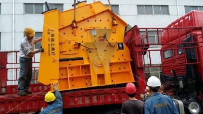 China 55kw Mining Crushing stone crusher plant 350mm / impact rock crusher for sale