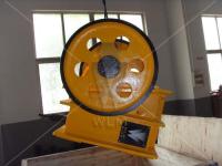 China Stone Portable Small Jaw Crusher 30 t / h 22kw With Heavy flywheels for sale