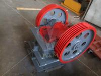 China Cast Steel Stone Jaw Crusher for Laboratory , 3t/h small jaw crusher for sale