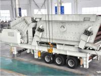 China Portable Hard Rock Crushing Mobile Jaw Crusher Machine, Stone Jaw Crusher With PLC Control System for sale