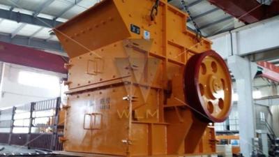 China 50 - 70t/h Stone Hammer Crusher Equipment for Mining easy  Maintenance for sale