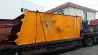 China Rubber Springs Vibrating Screen for Quarry Plant 30 - 250t/h for sale