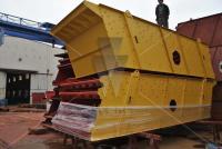 China 11 kw chemical industries Separated Stone Vibrating Screen for Mining Crushing for sale