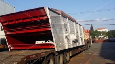 China High Strength Vibrating Screen Machine for Quarry Plant 30 - 200t/h for sale