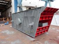 China Rivet Locking Structure sand screening machine 100 - 400 t/h with Four Deck for sale
