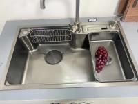 China Stain-Resistant PVD Coating Machine with Hygienic Metallic Finish and Full Auto Control System for Kitchen Fixtures for sale