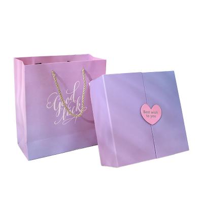 China Eco-Friendly Renewable Cosmetic Gift Box with Premium Aesthetic Appeal and Custom Branding for sale