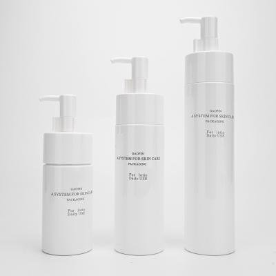 China PET Makeup Remove Cosmetic Cylinder Beauty Packaging Plastic Lotion Bottle for sale