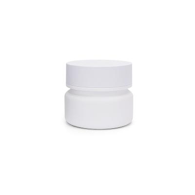 China White 30ml Round PET Jar , Skin Care Empty Bottles QS Certifications for sale