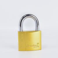 China Popular Heavy Duty Rarlux Lock Short Shackle Brass Painted Iron Padlock with 3 Keys ISO9001 Certified for sale