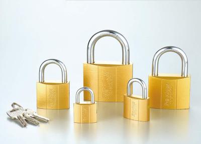 China BRASS SPRAY PAINTED IRON PADLOCK WITH AUTOMIC KEY for sale