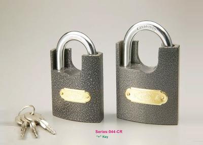 China SHAGKLE PROTECTED PLASTIG PAINTED IRON PADLOCK for sale