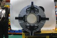China Lingman F245DF 250KG Laser Chuck 0.15-0.2mm Accuracy 5.2kg.m² Inertia for Tube Cutting for sale