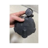 China Shacman X3000 Truck Accessories 179200550023 OEM Standard Size Fuel Tank Cap and Lock for sale