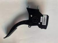 China Sinotruk Howo Truck Parts Electronic Accelerator Pedal WG9925570002/1 in Standard Size for sale