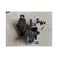 China Front Spring Steel Lifting Lug for SZ970000736 Shakman M3000/F3000 OEM Standard Size for sale