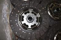 China 2003-2006 Volvo VED12 12.0L Engine Truck Clutch Plate Assembly Original Friction Material for sale