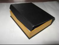 China Customized Hard Gift Boxes 25*30*5cm Textured Gift Box CMYK Black for sale