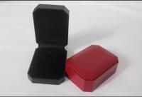 China CMYK Velvet Necklace Gift Box SGS Leather Jewelry Gift Boxes Luxury Handmade Glossy for sale