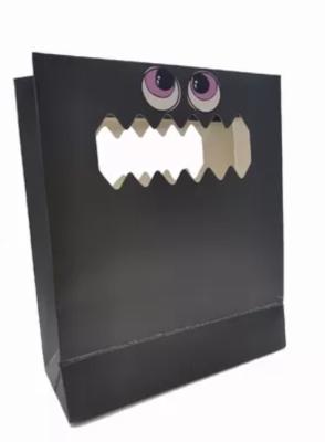 China 250GSM Logo Printed Paper Bag Customized Craft Paper Gift Bags For Girls for sale