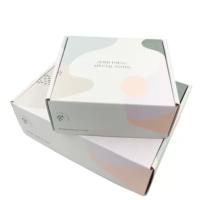 China Recyclable Cardboard Packaging Boxes Matt Lamination Corrugated Mailing Box White for sale