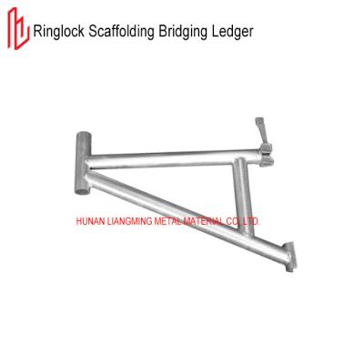 China Ringlock Scaffold Board Bracket Q235B Steel 0.3m 0.6m 0.9m Side Bracket for sale