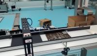 China Fully Automatic High Speed Pneumatic Spider Hand Packing Machine for Food Soft Bags and Cartons/Paper Packaging for sale