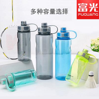 China Humanized Design 1500ml Water Bottle Large Capacity Plastic Portable Space Oversized 1.5 Litre Water Bottle With Handle Multifunctional Use for sale