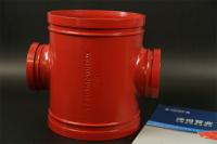 China Groove Connection Four Way Tee Pipe Fitting For Petroleum Industry for sale