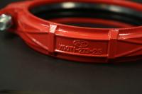 China XGQT1-273-2.5 Grooved Pipe Clamps Wear Resistance Withstand Large Pressure for sale