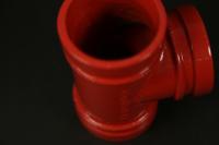 China Grooved Mechanical Tee Ductile Iron For Safe / Secure Pipe Connections for sale