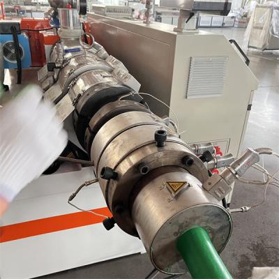 China Mild Processing Twin Screw Extruder For Plastic Extrusion Wet Expansion Method for sale