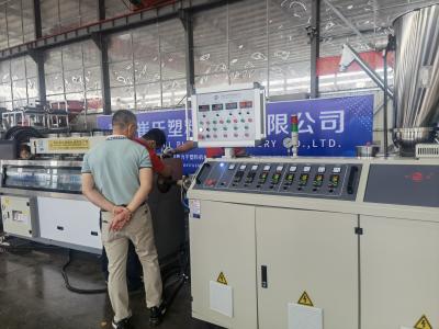 China Pipe Id 50-200mm Spiral Pipe Extrusion Line Water Cooling Method Suitable for PE PP Pipe Production Continuous Operation for sale