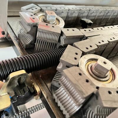 China High Speed PE PVC PP Plastic Single Wall Corrugated Pipe Extrusion Line / Flexible Conduit Tube Making Machine for sale