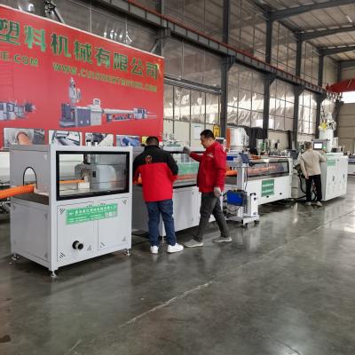 China Carbon Spiral Pipe Extrusion Machine PE HDPE Plastic Corrugated Helical Tube Conduit Making Production Line for sale