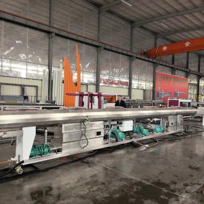 China PE HDPE Pipe Extrusion Production Line Single Screw Extruder for Water Gas Sewage Pipes for sale