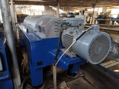 China Industrial Decanter Centrifuge LWY350: >1m³ Capacity, 3750×1040×1350mm Compact Design for sale