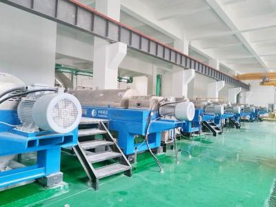 China Compact Fly Ash Decanter Centrifuge 4900×1705×1250mm For Space Limited Sites 35m3/H for sale