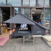 China 320G Polyester Cotton Car Rooftop Tent Easy Setup Hard Shell Roof Tent For Jeep Toyota SUV for sale