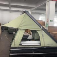 China Aluminum Alloy Shell Triangle Rooftop Tent 210x132cm Hard Shell Rooftop Tent 320G Oxford Cloth for sale