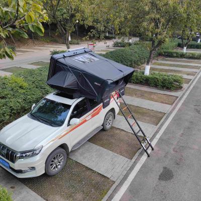 China Camping Side Open Roof Top Tent 210x160x110cm Customize For 4 Person for sale