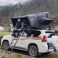 China 3-4 Person Side Open Roof Top Tent Comfortable Waterproof 3000mm For Jeep Gladiator for sale