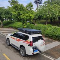 China Easy Setup Overland Rooftop Tent Convenience With 2.3m Telescopic Ladder for sale