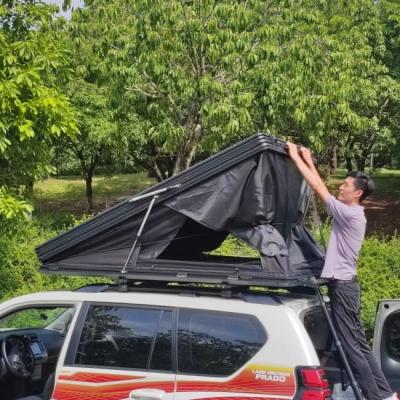 China Big Window XL Z Rooftop Tent Customization Aluminium Rooftop Tent With Double Rain Cover for sale